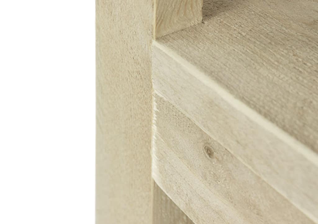 Steigerhouten sidetable Ohley met sierlijke zijkant (-20%) | Bestel nu